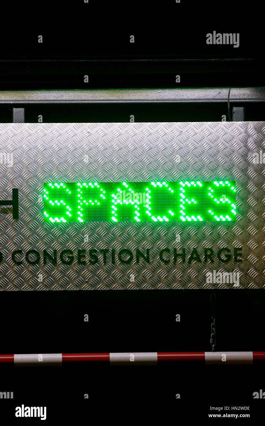 Car park spaces available sign hi-res stock photography and images - Alamy