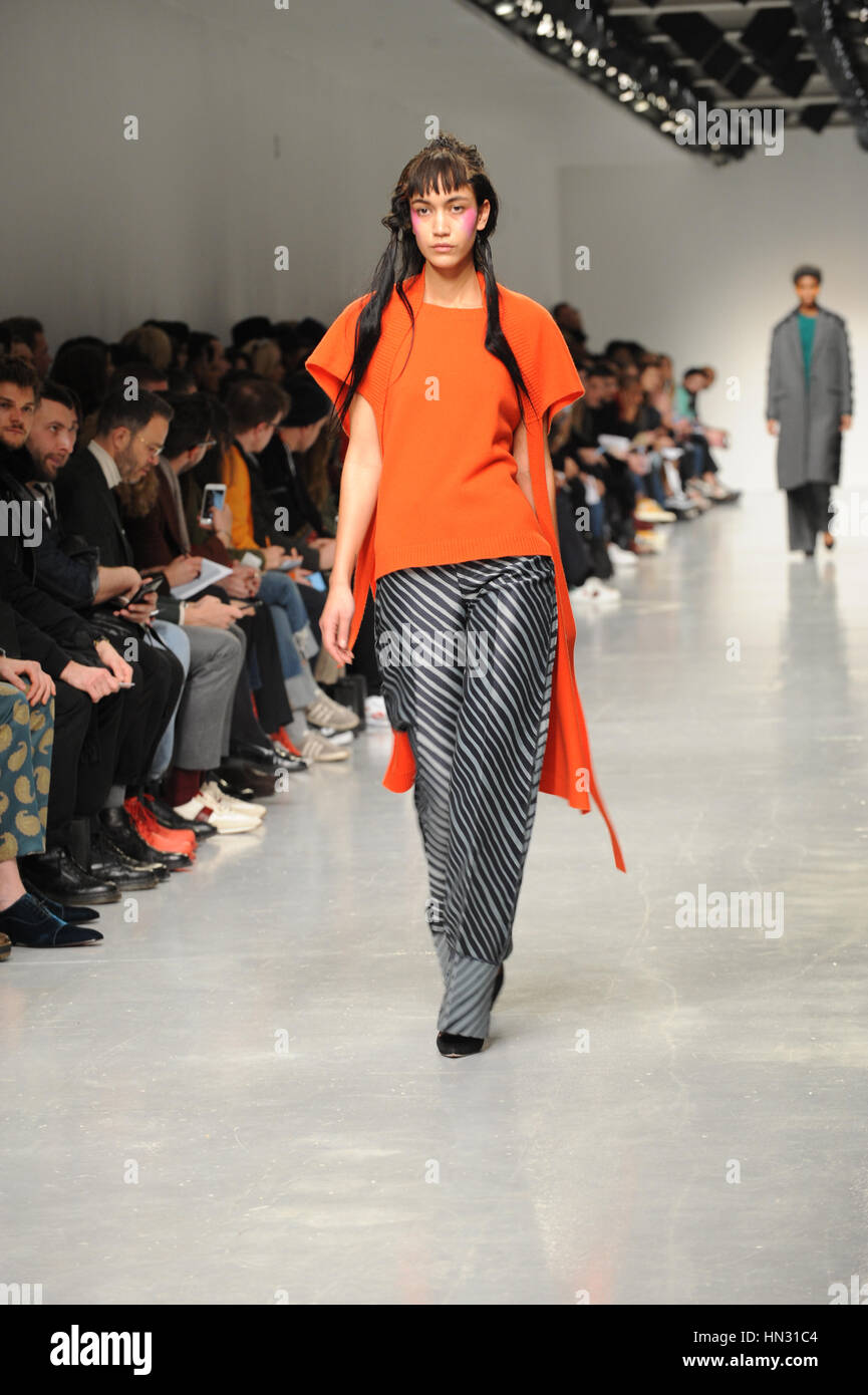 London Fashion Week Men's - Casley Hayford - Catwalk and Front Row ...