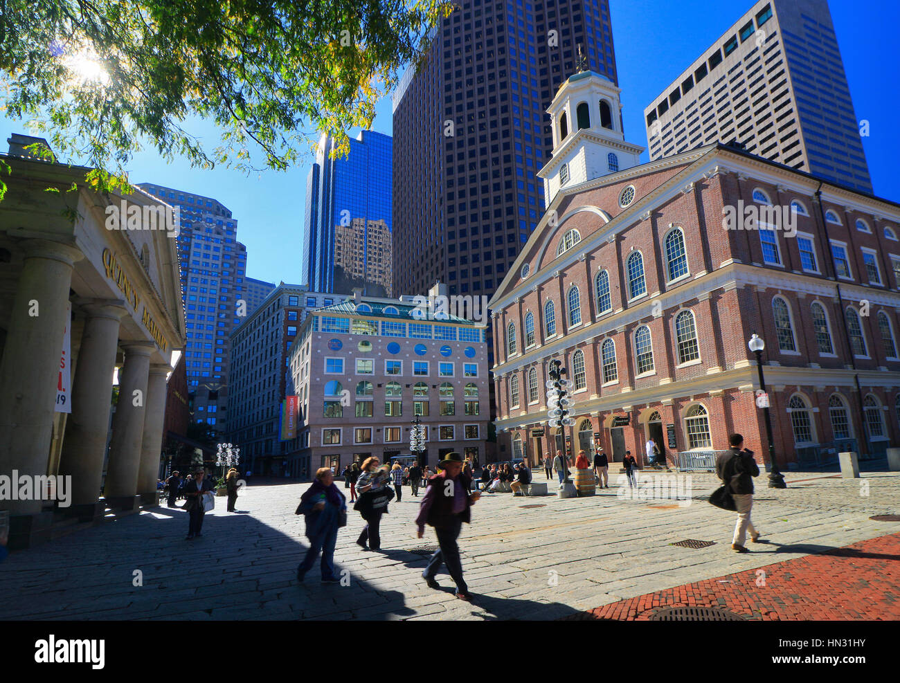 Skyscrapers in downtown boston hi-res stock photography and images - Alamy