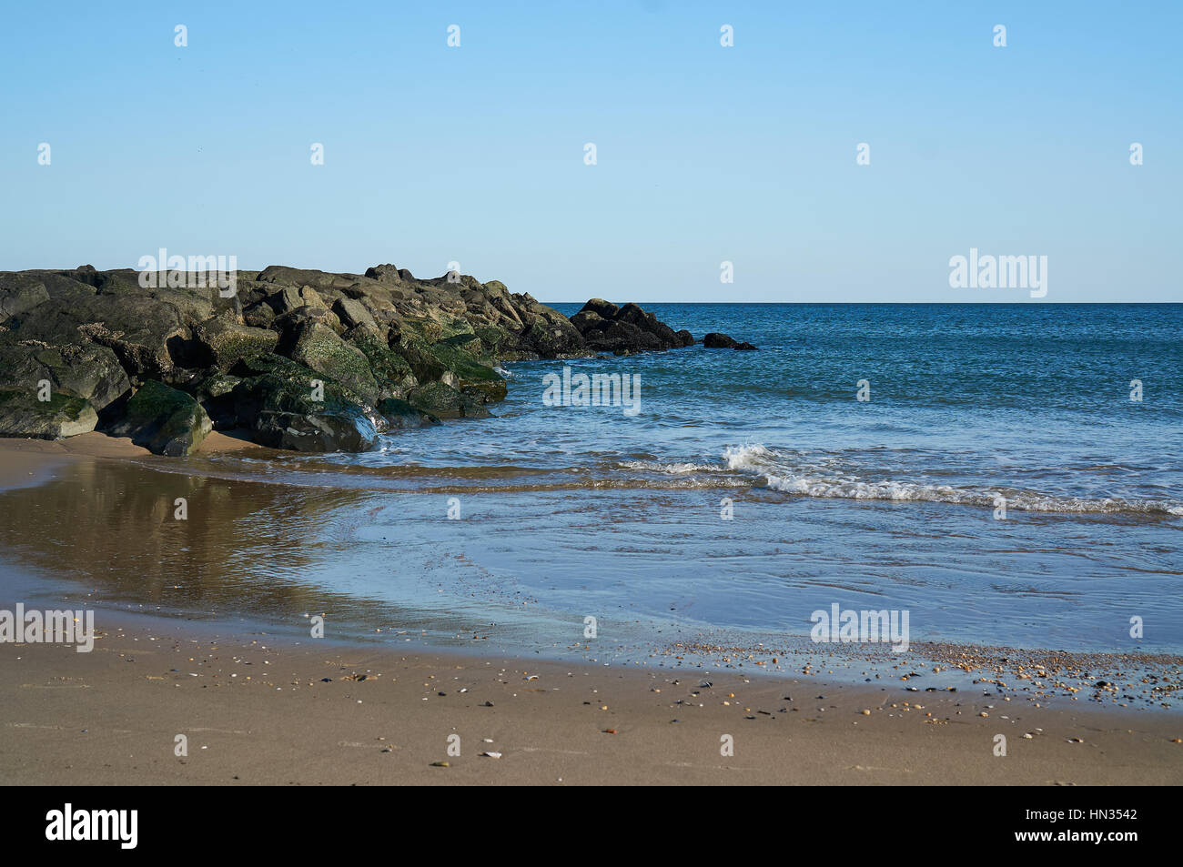 Ocean washing ashore hi-res stock photography and images - Alamy