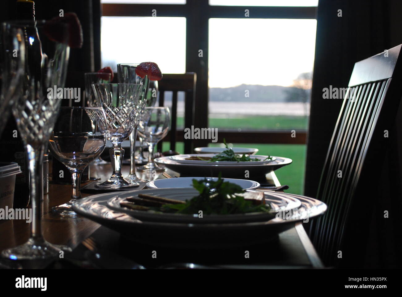Formal dinner party hi-res stock photography and images - Alamy