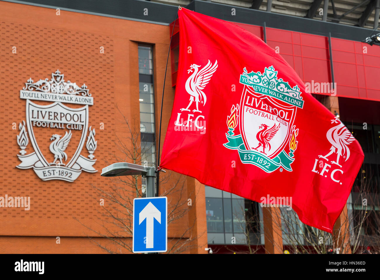 Liverpool fc flag hi-res stock photography and images - Alamy