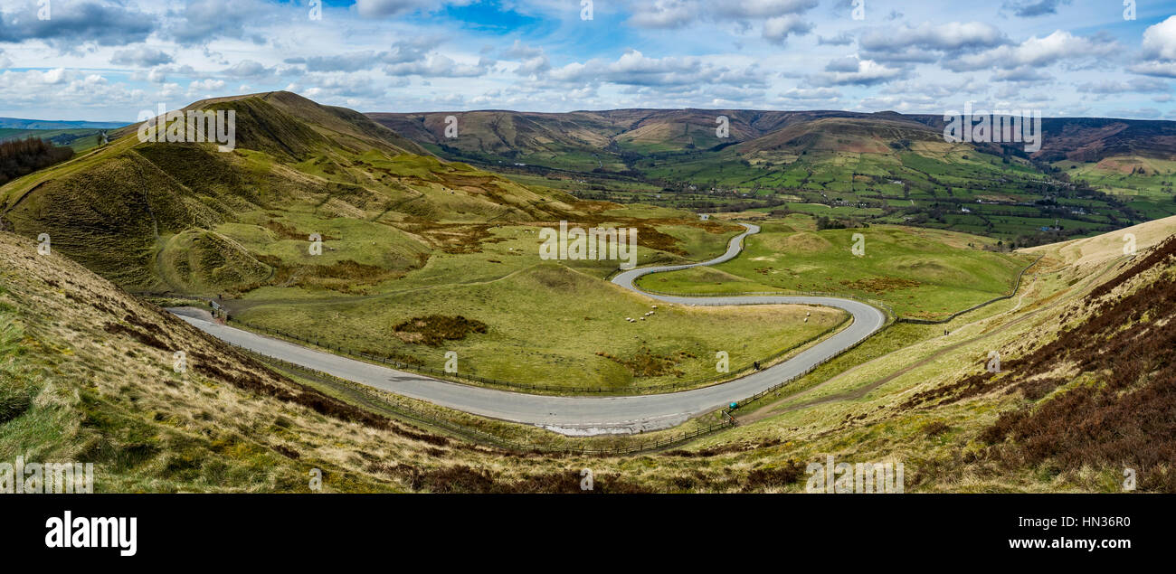 The winding road to Edale from Mam Tor Stock Photo - Alamy