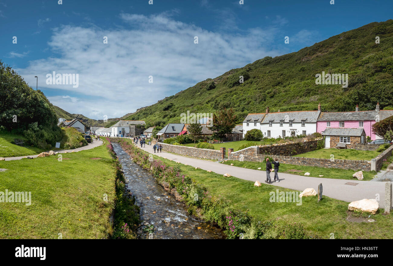 Boscastle on a summers day Stock Photo - Alamy