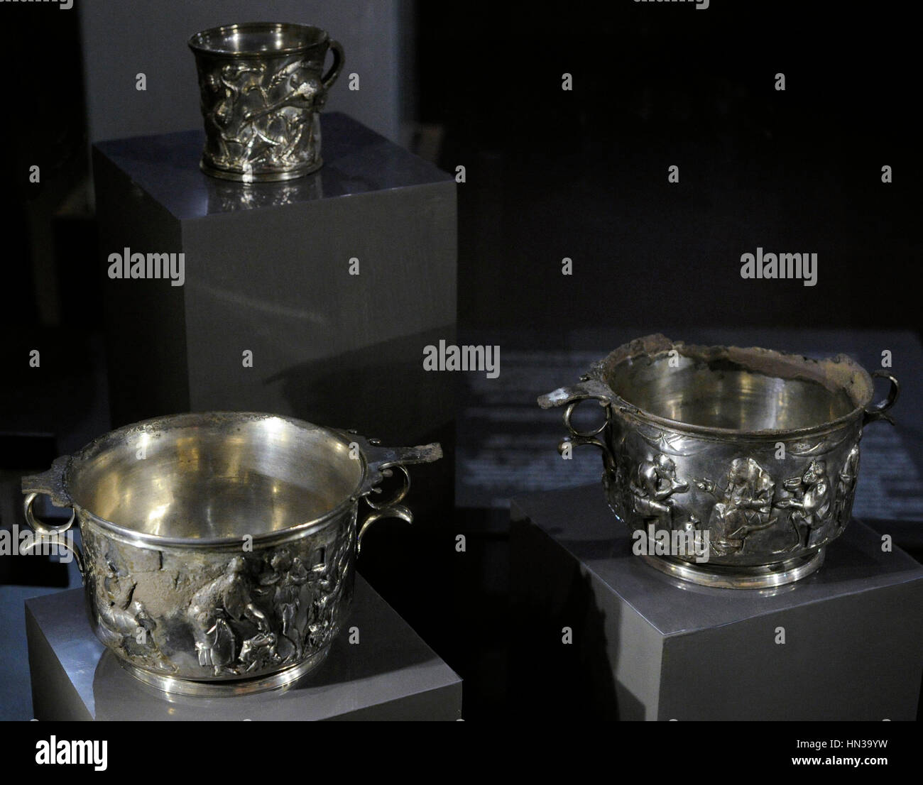 1st century ad drinking cup hi-res stock photography and images - Alamy