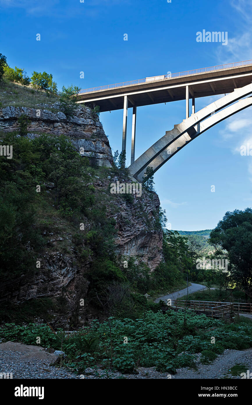 Road bridge over the chasm Stock Photo - Alamy