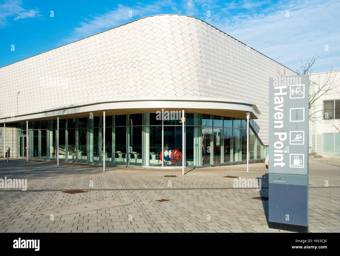 Pool wear hi-res stock photography and images - Alamy