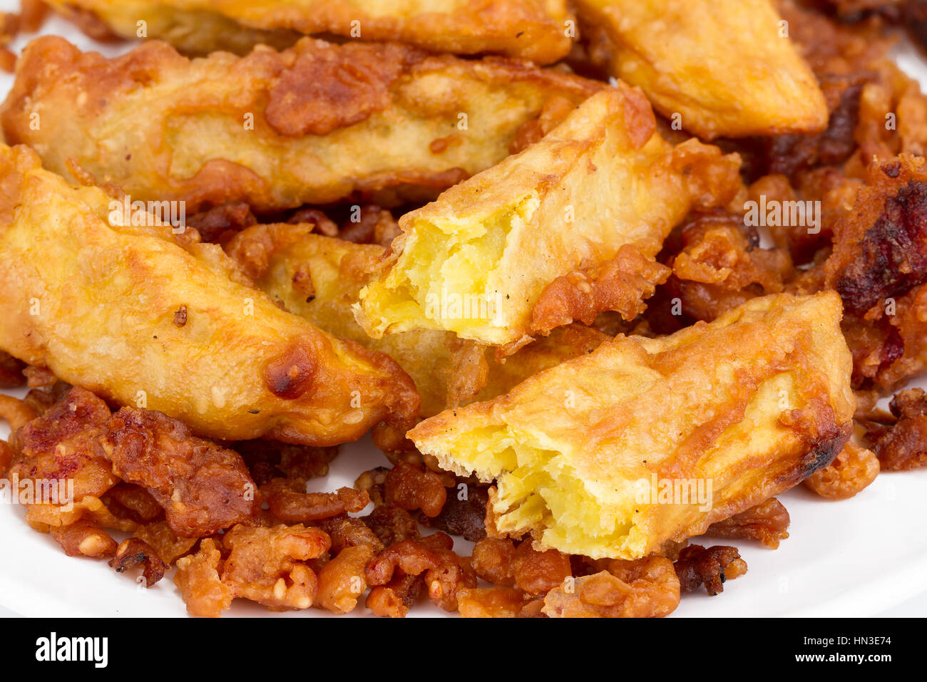 deep fired yam on white background - Thai snack Stock Photo - Alamy