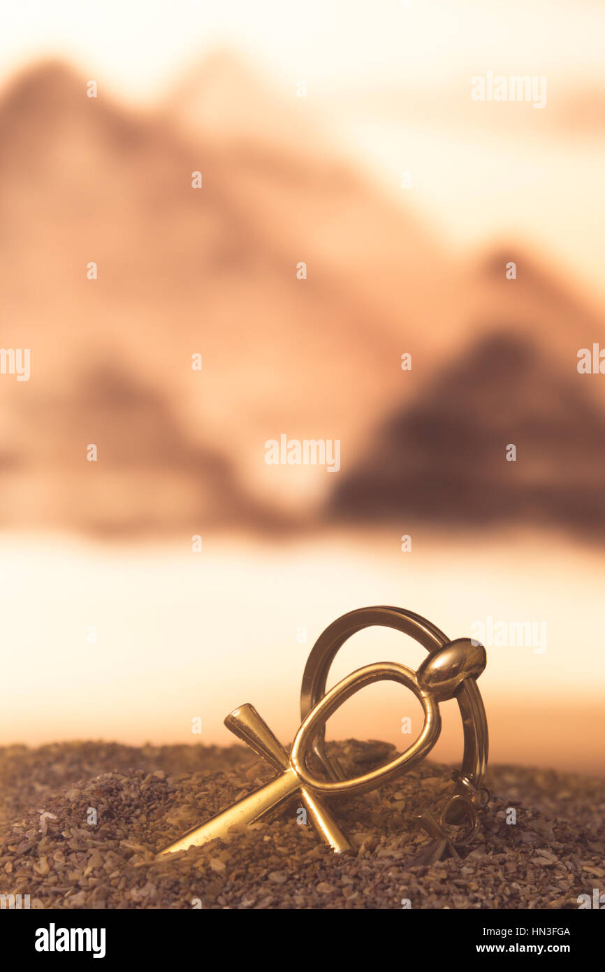 Egyptian Cross Ankh Stock Photo - Alamy