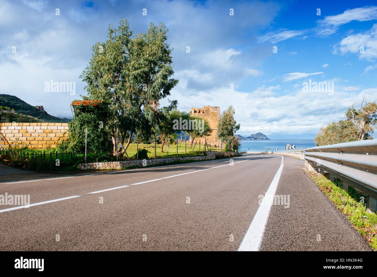 road along the sea Stock Photo - Alamy