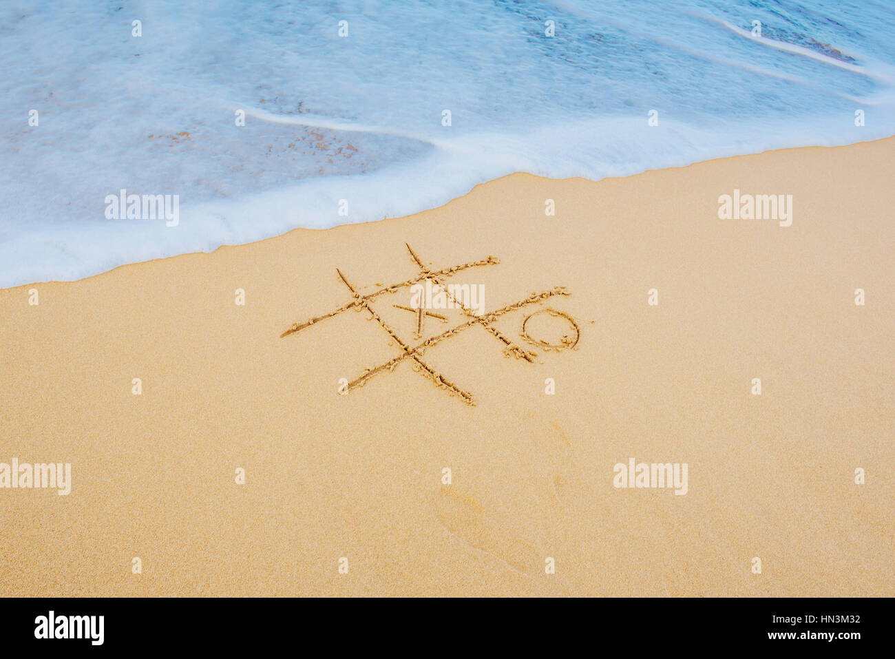 Drawings in sand hi-res stock photography and images - Alamy