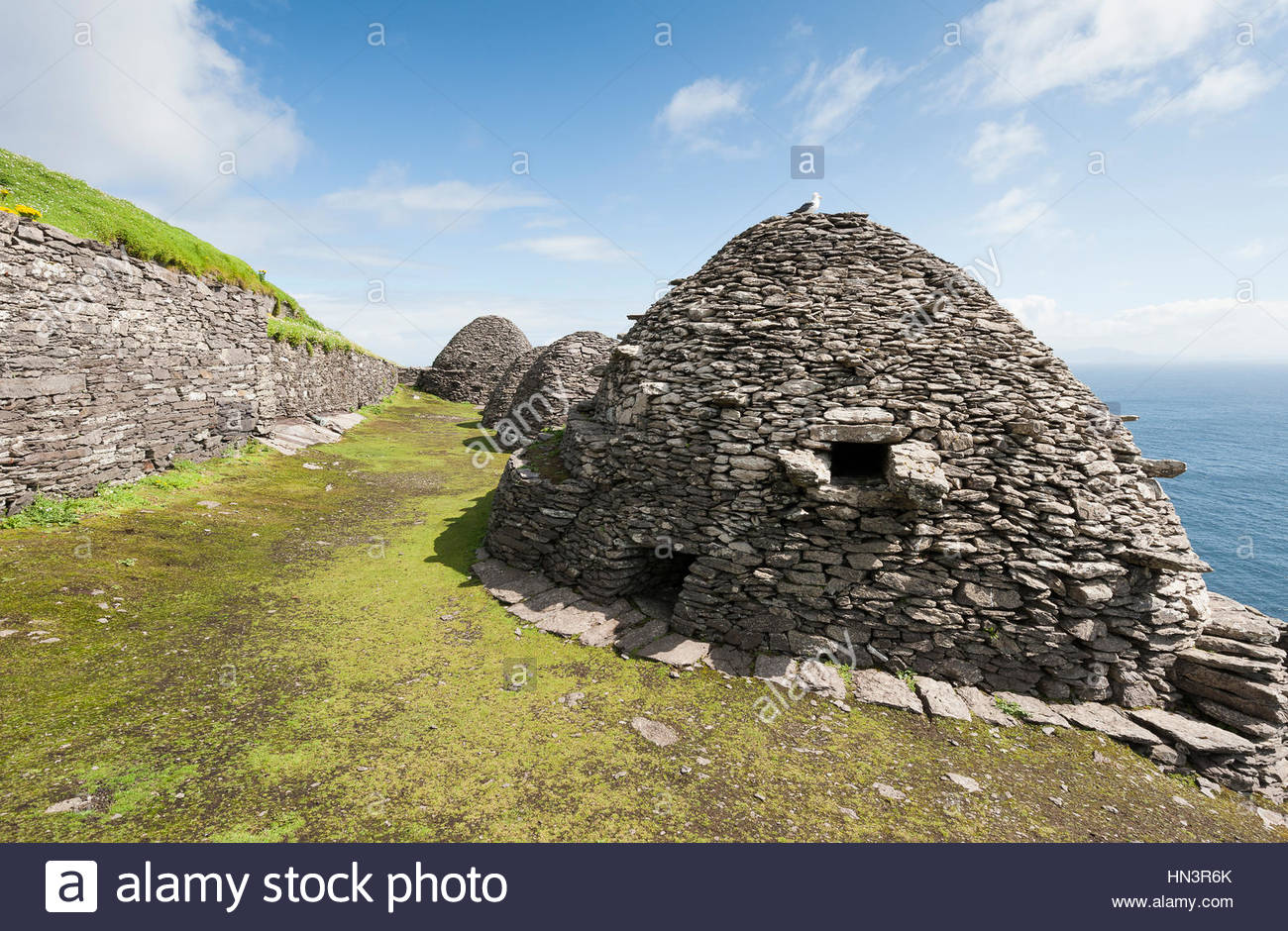 Skellig Michael Beehive Huts Stock Photos & Skellig Michael Beehive ...