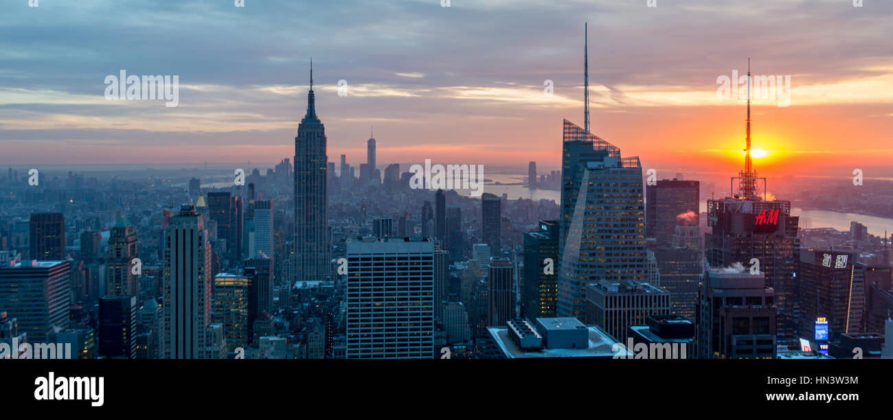 New York - DECEMBER 20, 2013: View of Lower Manhattan on December 20 in ...