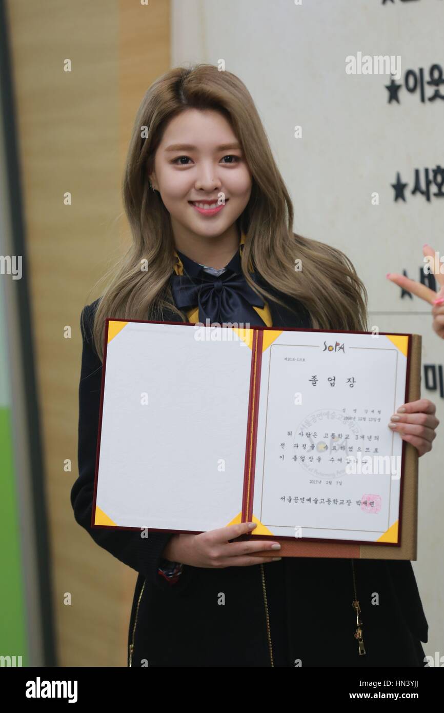 Seoul Korea 07th Feb 2017 Gfriend Sinb Umji Bts Jung Kook Wjsn