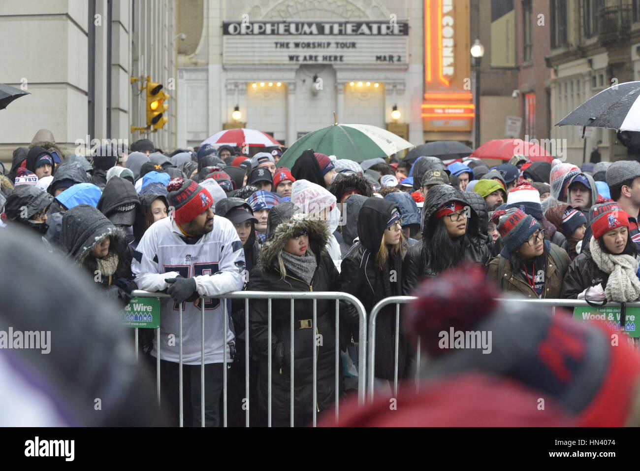Boston, Massachusetts, USA. 7th Feb, 2017. Fans have come out in a ...