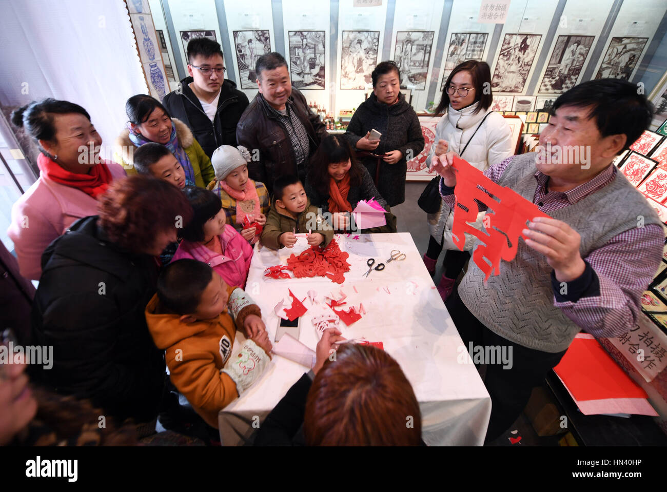 Fan cuts hi-res stock photography and images - Alamy