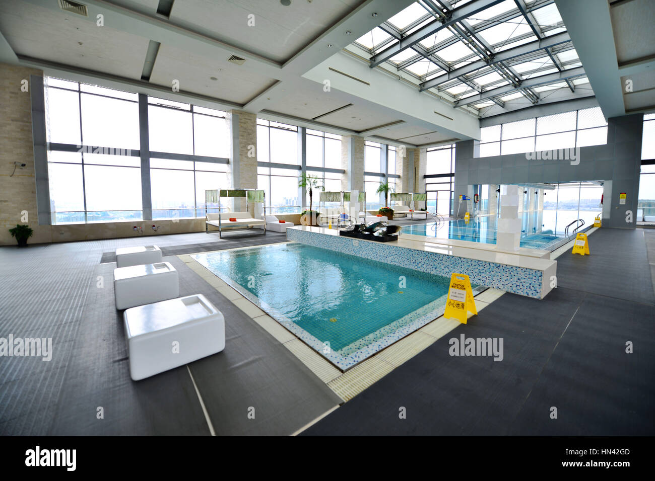 Glass swimming pool shanghai hi-res stock photography and images - Alamy