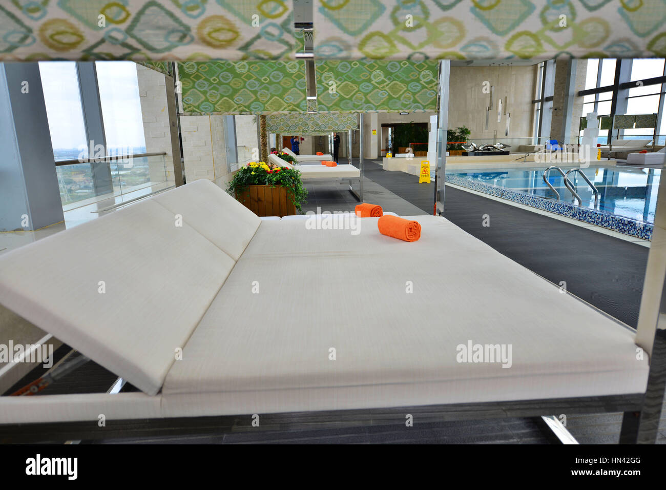 Glass swimming pool shanghai hi-res stock photography and images - Alamy