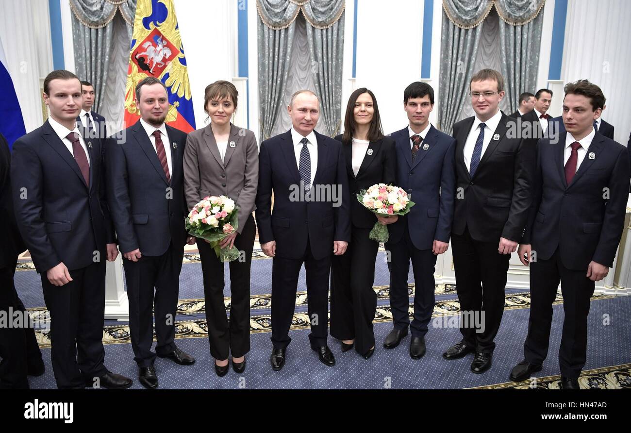 Russian scientists hi-res stock photography and images - Alamy