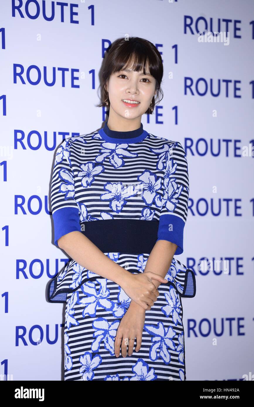 Seoul, Korea. 08th Feb, 2017. Si-Eun Park couple, Yun-Yeong Choe, Yeong Hyeon, Tae-hyeon Kim ...