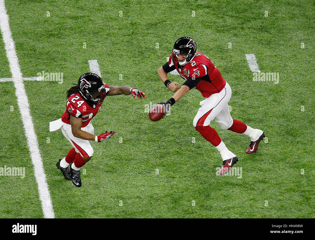 February 05, 2017 Atlanta Falcons quarterback Matt Ryan (2) hands the ...