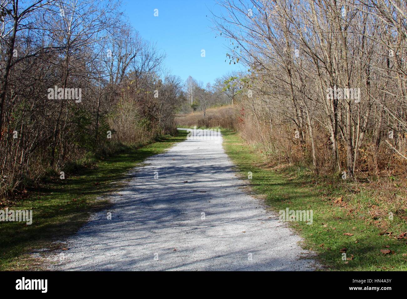 Long walkway hi-res stock photography and images - Alamy