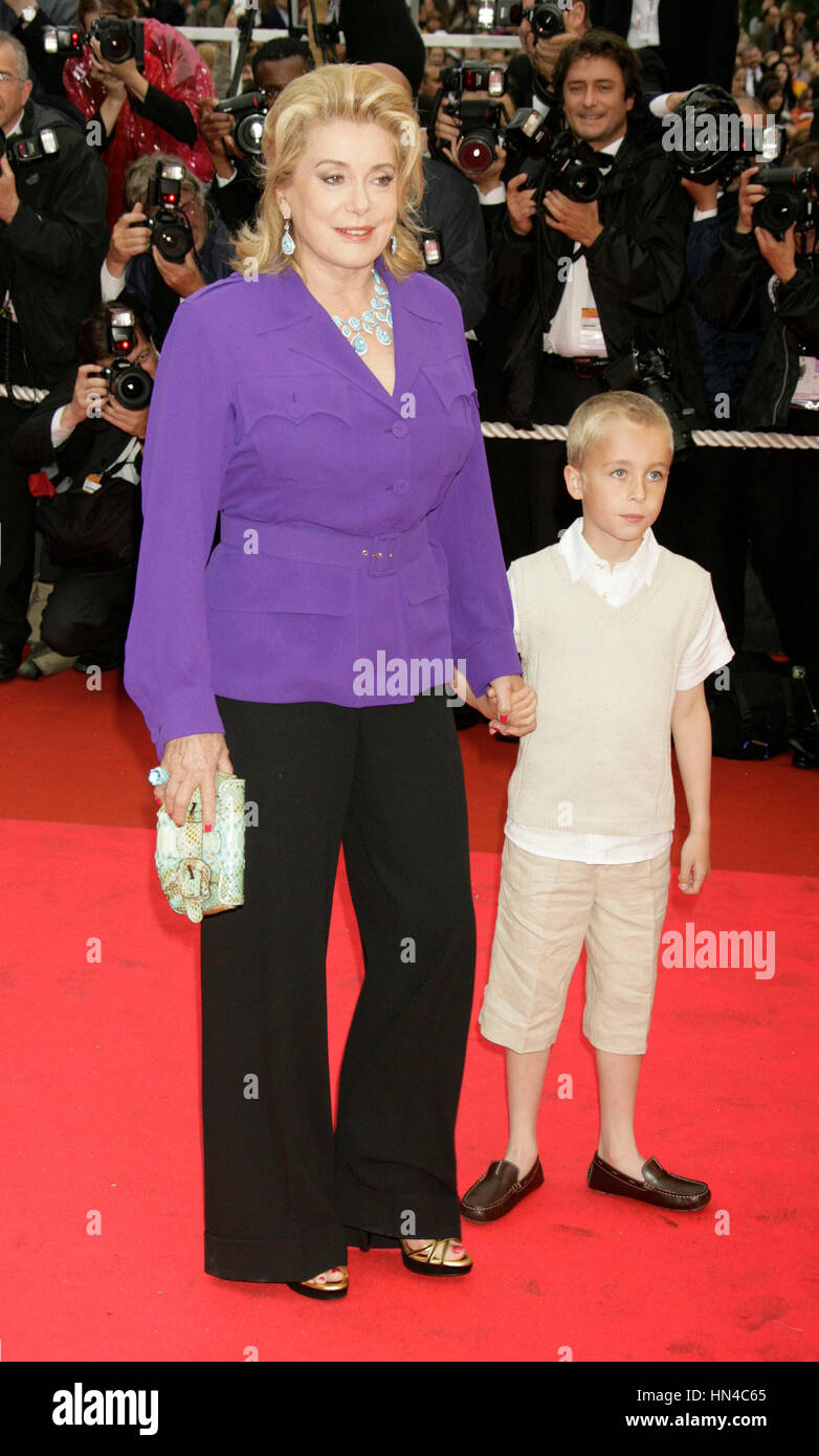 Obled hi-res stock photography and images - Alamy