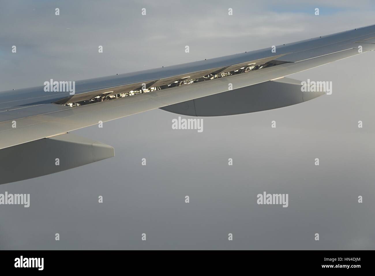 Aircraft wing structure hi-res stock photography and images - Alamy
