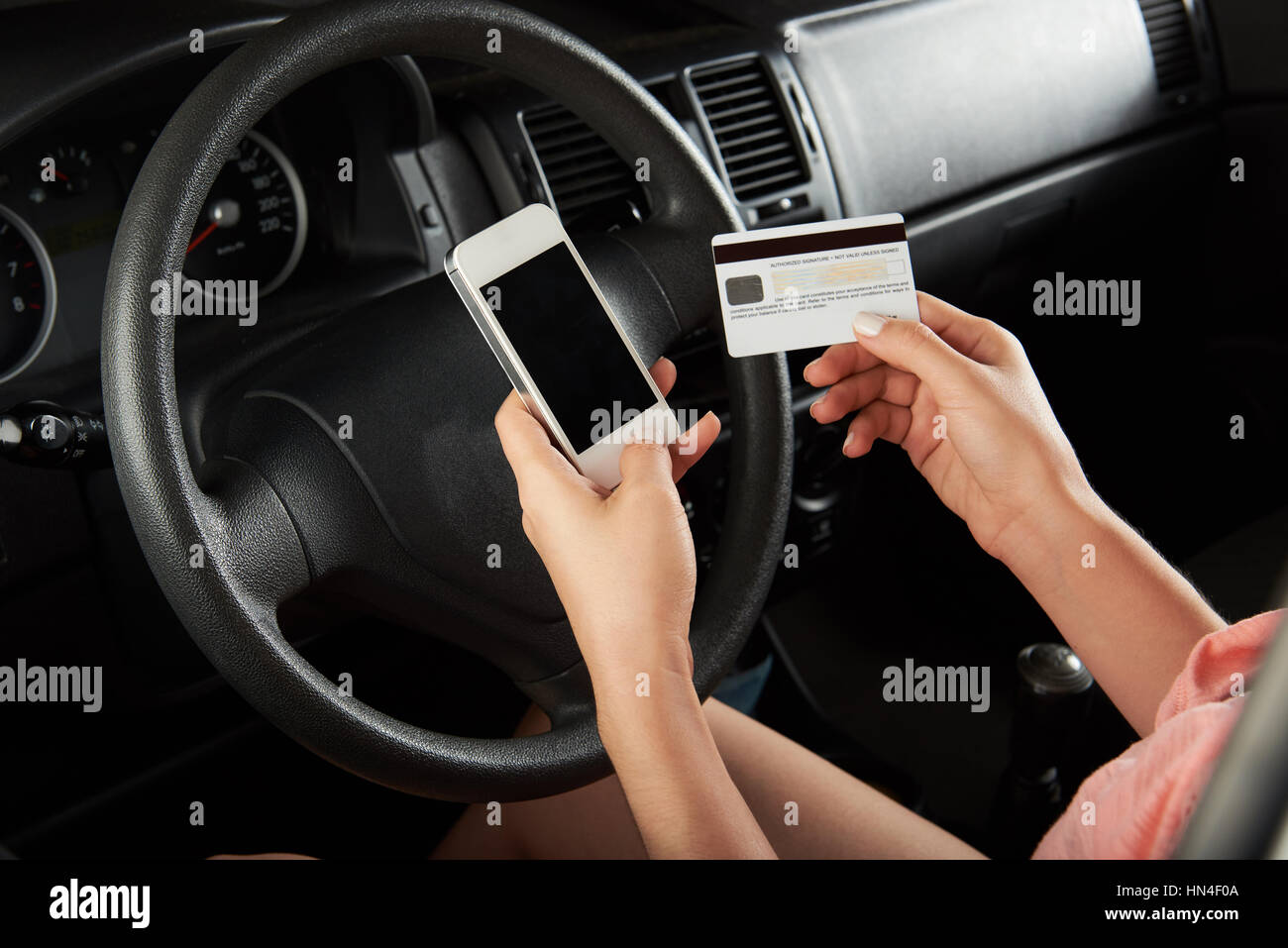 Mobile payment smartphone credit card hi-res stock photography and ...