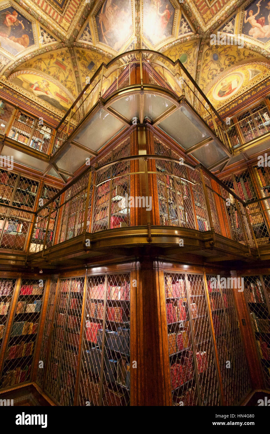 Antique Books in Antique Library Stock Photo - Alamy