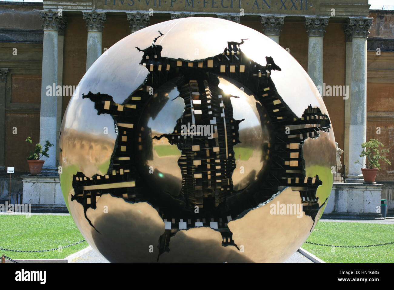 "Sphere Within Sphere" at the Vatican Museum, Italy Stock Photo - Alamy