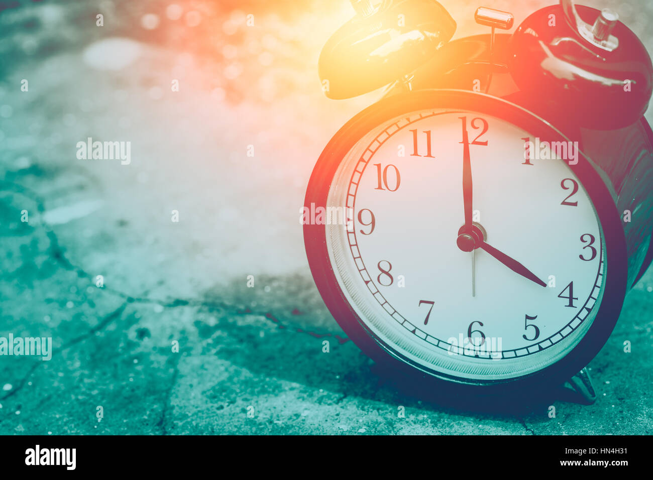 4 00 o'clock hi-res stock photography and images - Alamy