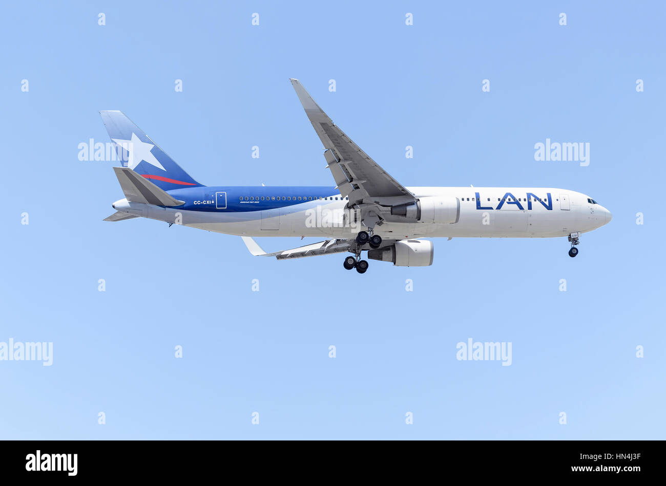 Plane Boeing 767, of LAN Airlines airline. Latin America's largest ...