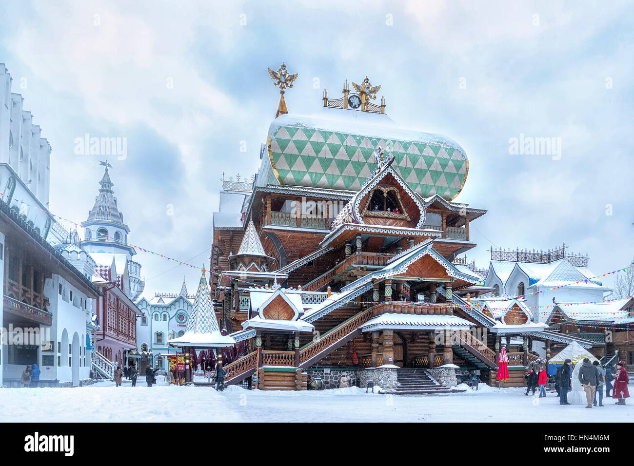 MOSCOW -NOVEMBER 12, 2016: Wooden church inside the iconic complex ...