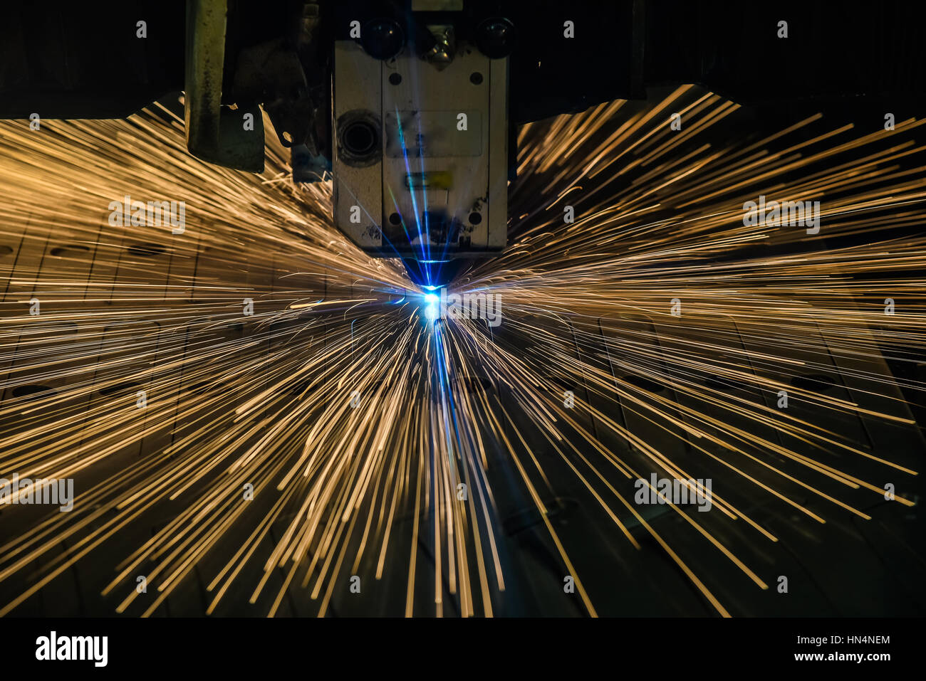Industrial Laser cutting processing manufacture technology of flat ...