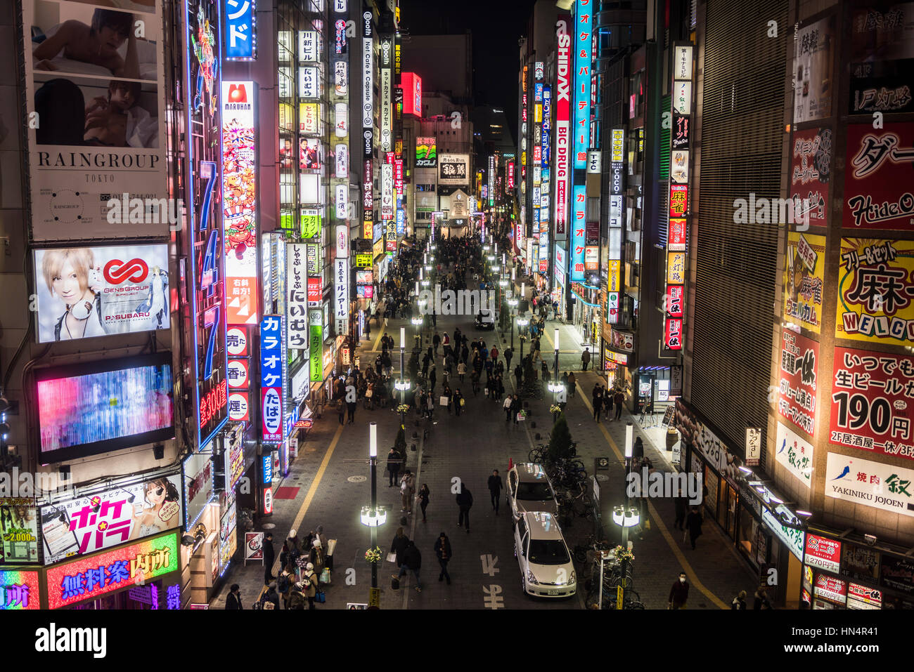 Godzilla road kabukicho shinjuku hi-res stock photography and images ...