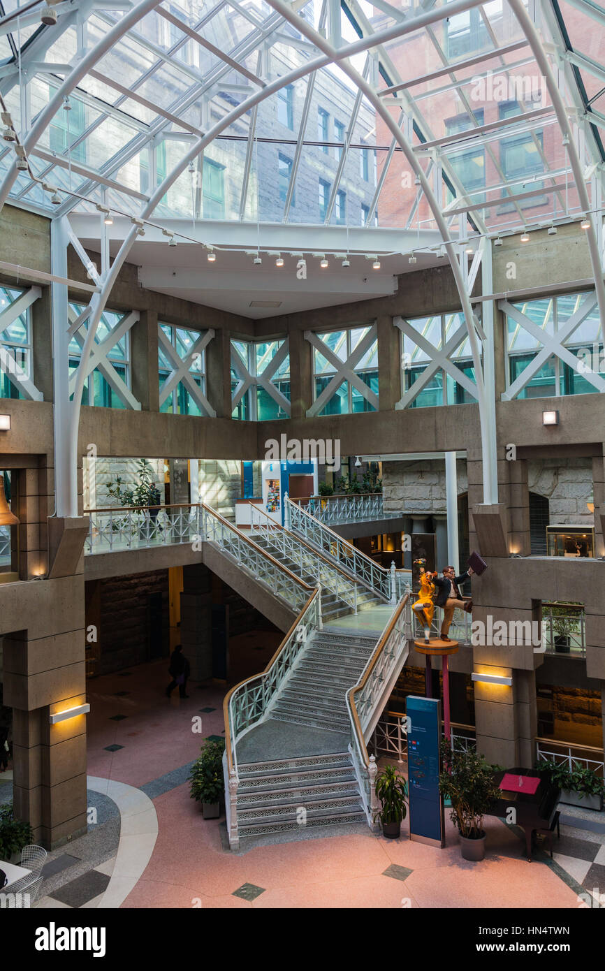 Interior atrium of the Sinclair Building in downtown Vancouver Stock ...