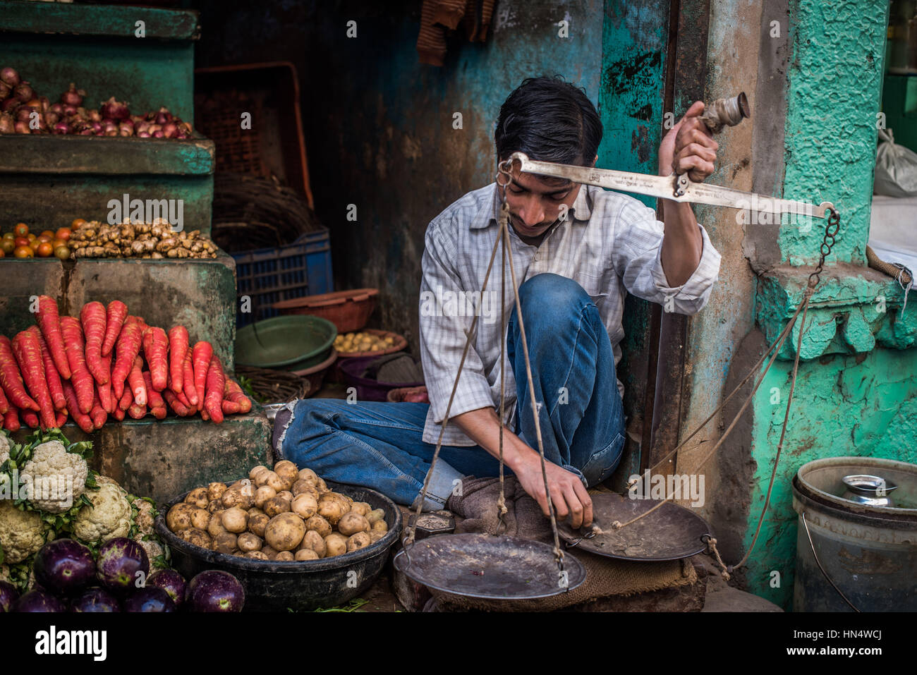 Sadar bazaar agra hi-res stock photography and images - Alamy