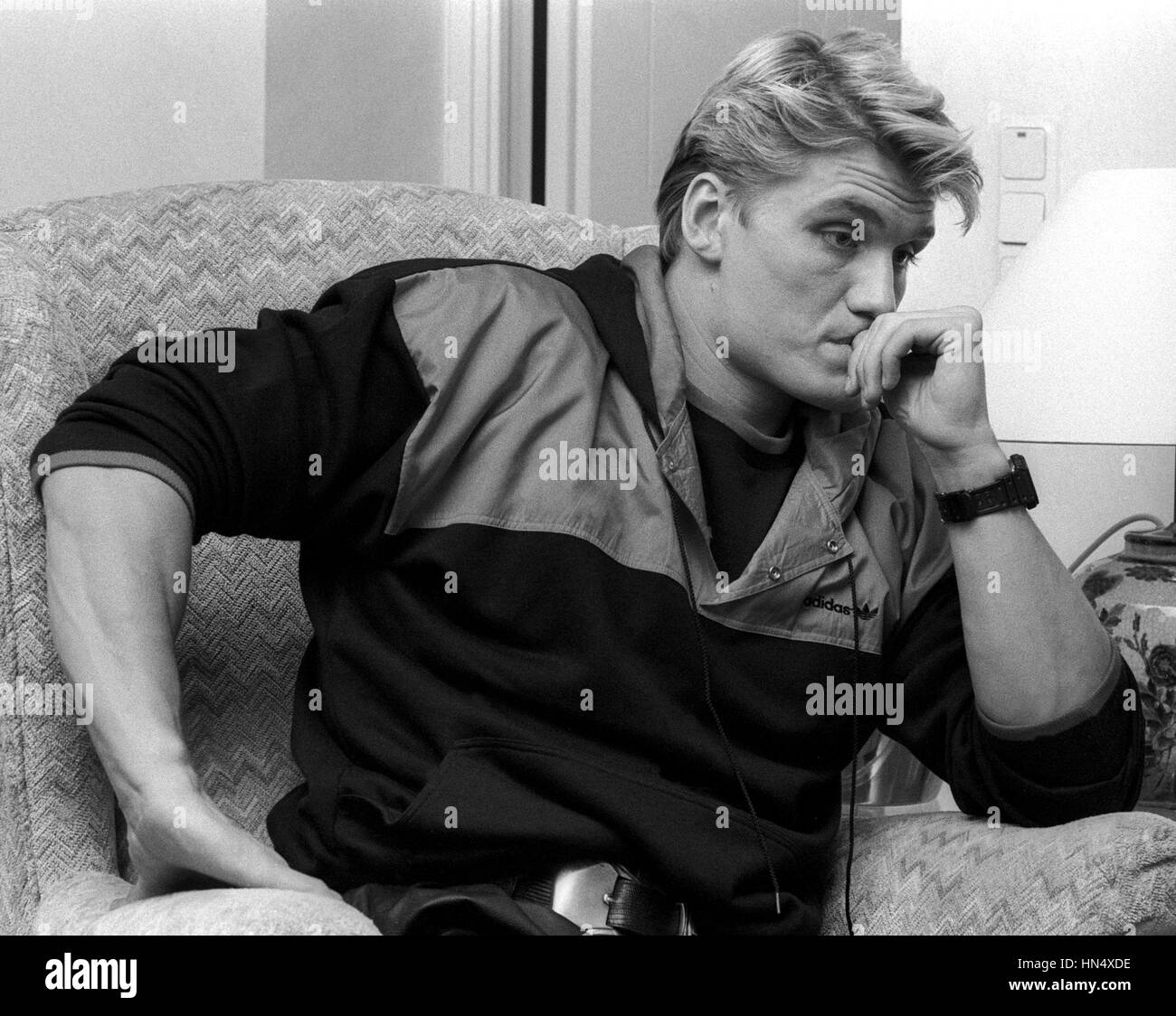 DOLPH LUNDGREN Swedish actor in Film 1986 when he was launched Rocky ...