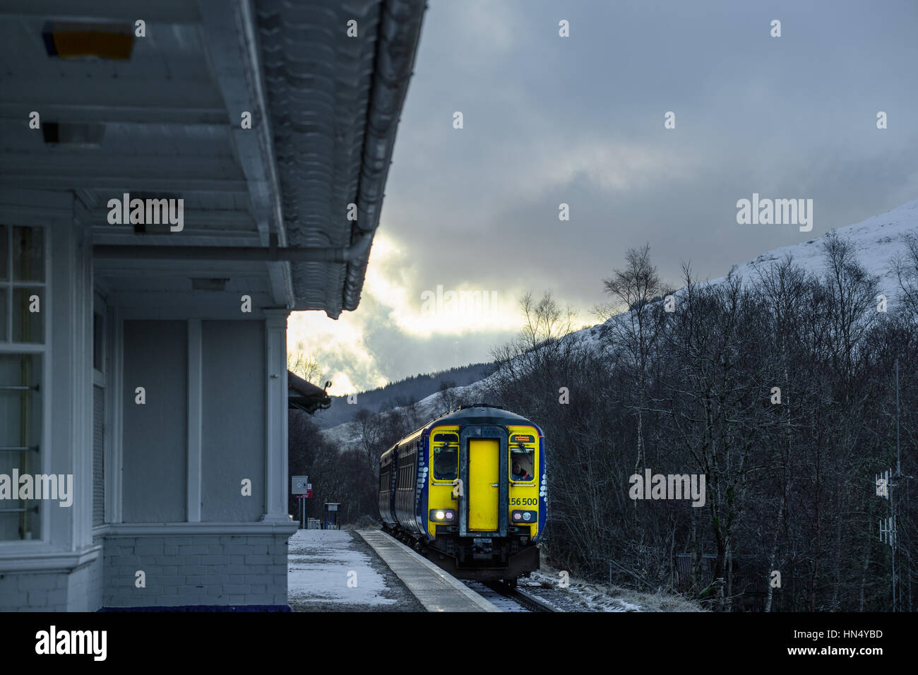 Upper tyndrum rail station hi-res stock photography and images - Alamy