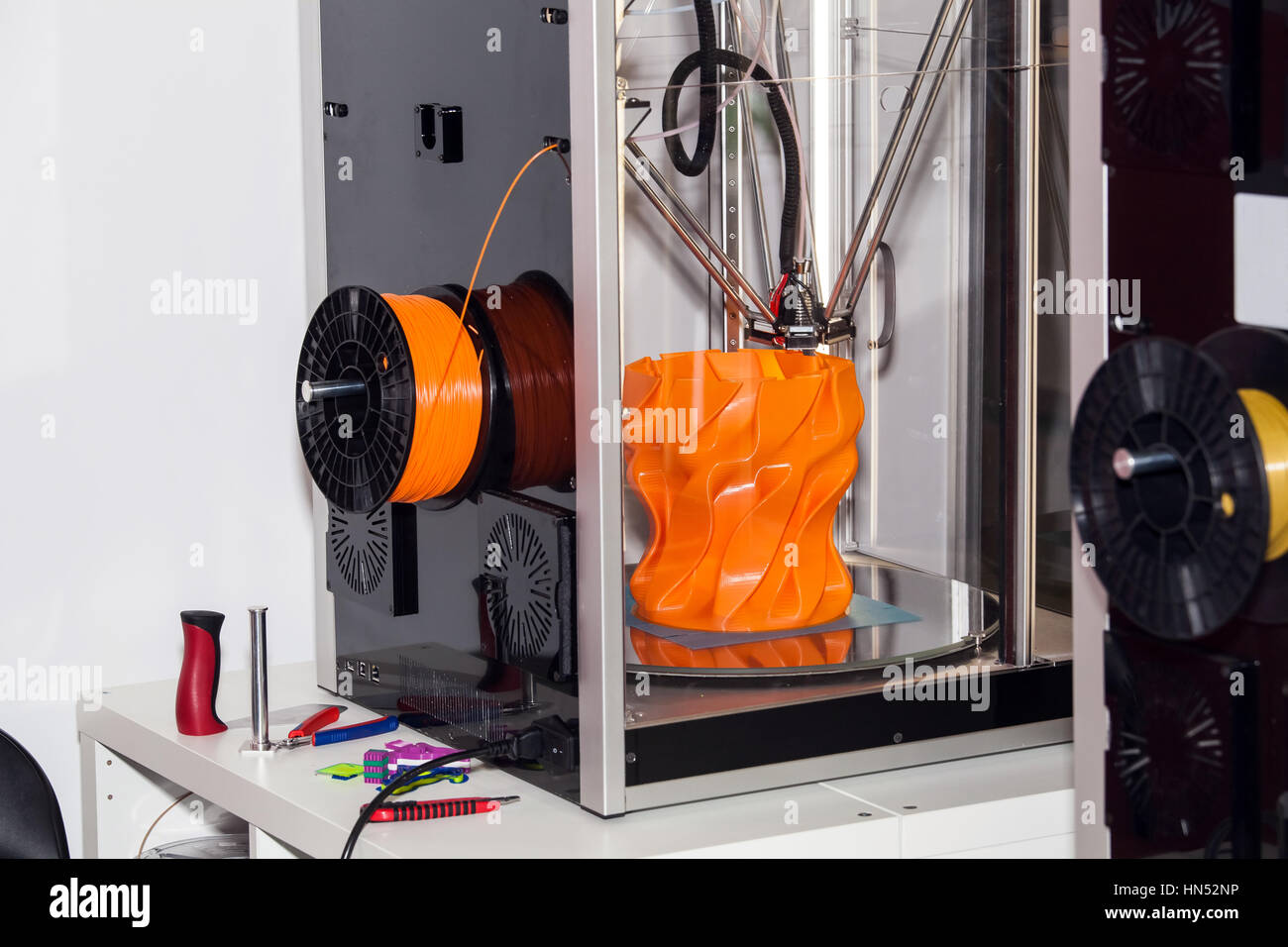 Printing 3d printer Stock Photo - Alamy