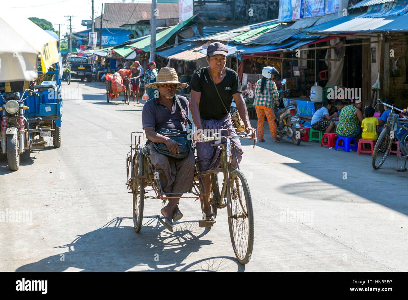 Myanmar (formerly Burma). Kayin State (Karen State). Hpa An. Street ...
