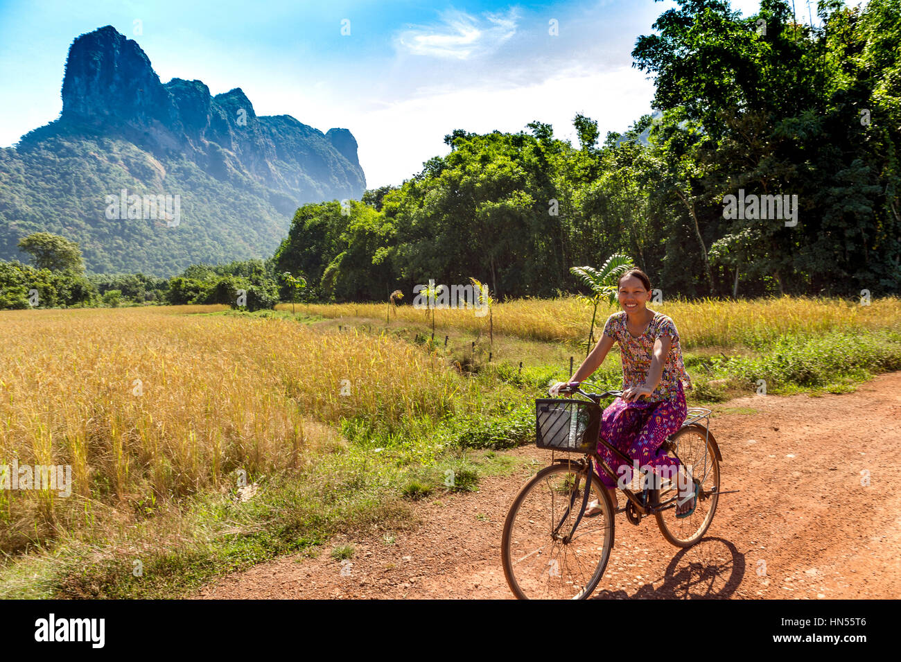 Myanmar (formerly Burma). Kayin State (Karen State). Hpa-An. Young ...