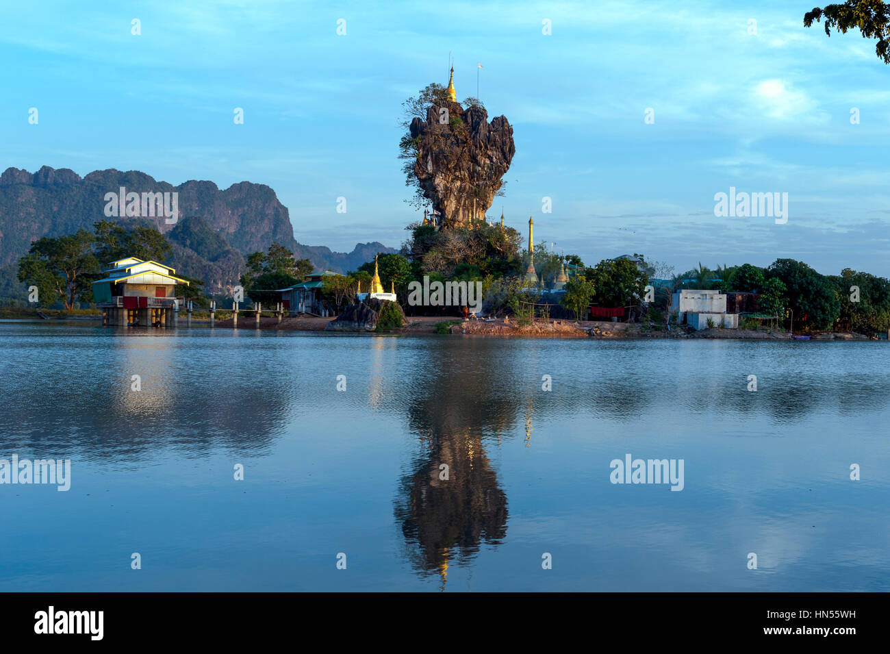 Myanmar (ex Birmanie). Kayin State (Karen State) . Hpa An. Kyauk Kalap ...