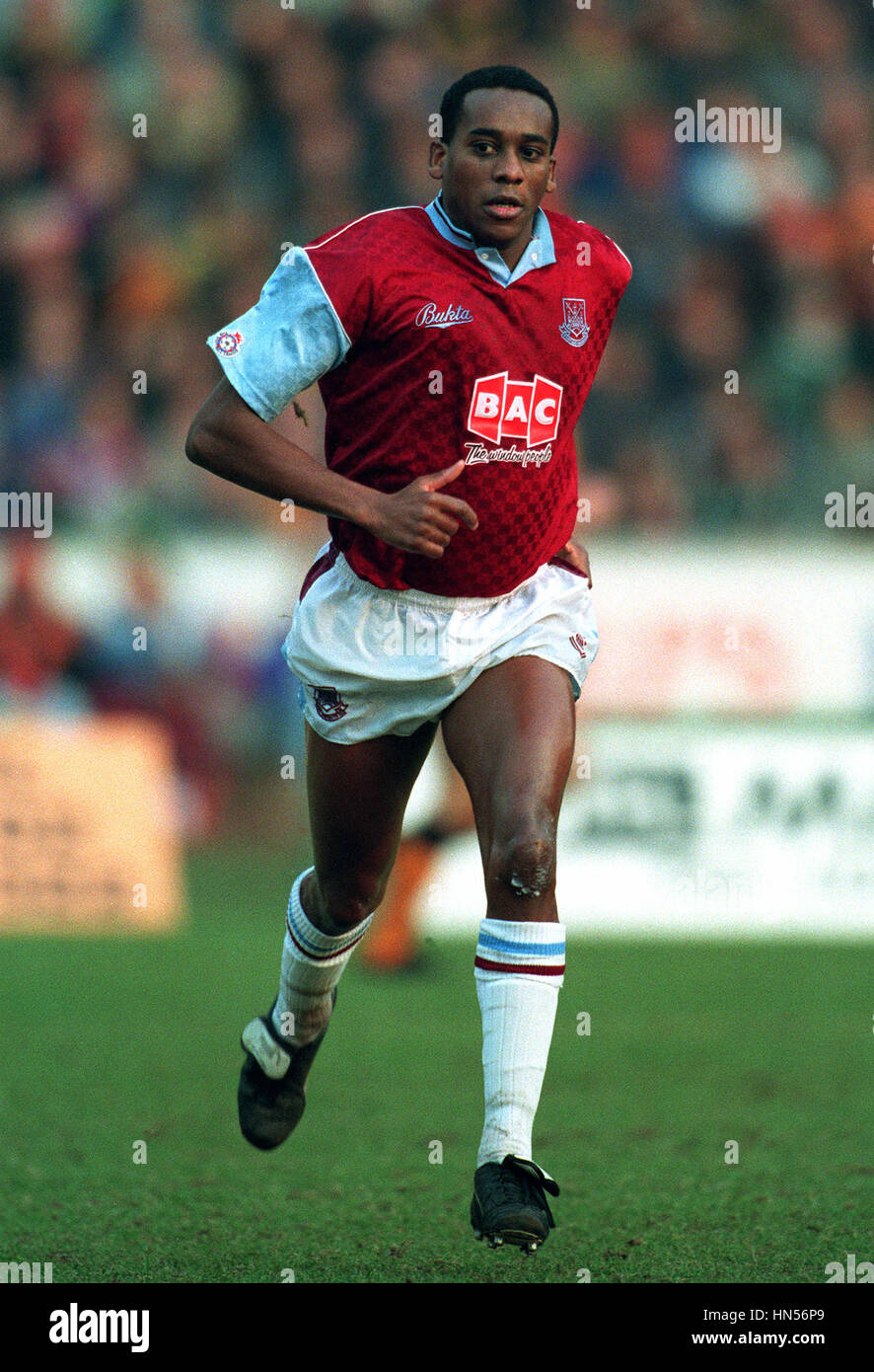 GEORGE PARRIS WEST HAM UNITED FC 07 February 1991 Stock Photo - Alamy