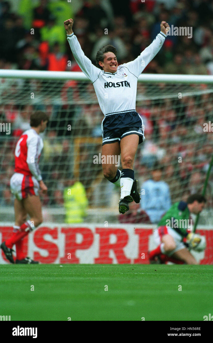 GARY LINEKER TOTTENHAM HOTSPUR FC 19 April 1991 Stock Photo - Alamy