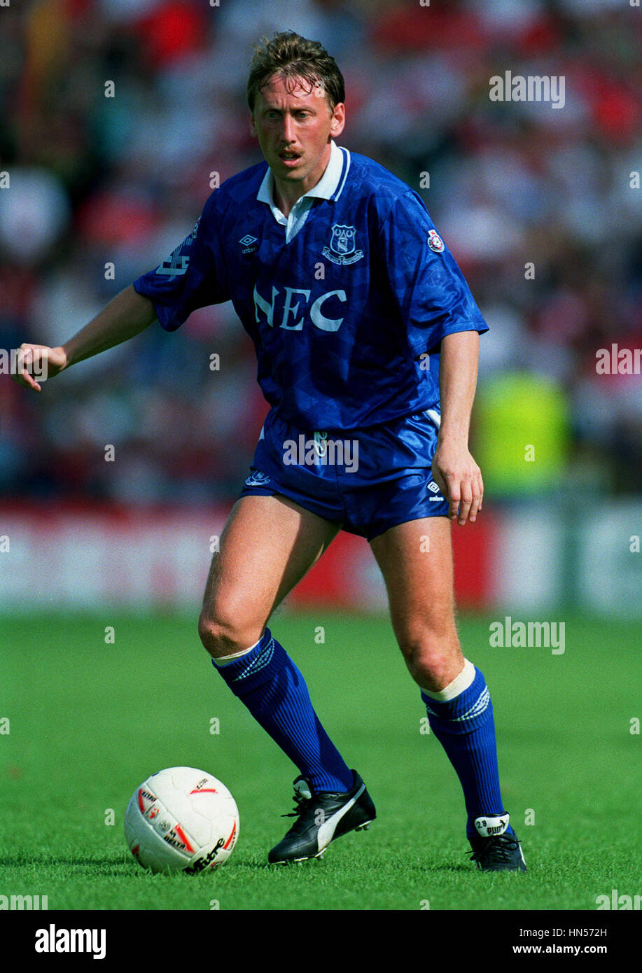 Alan harper everton hi-res stock photography and images - Alamy
