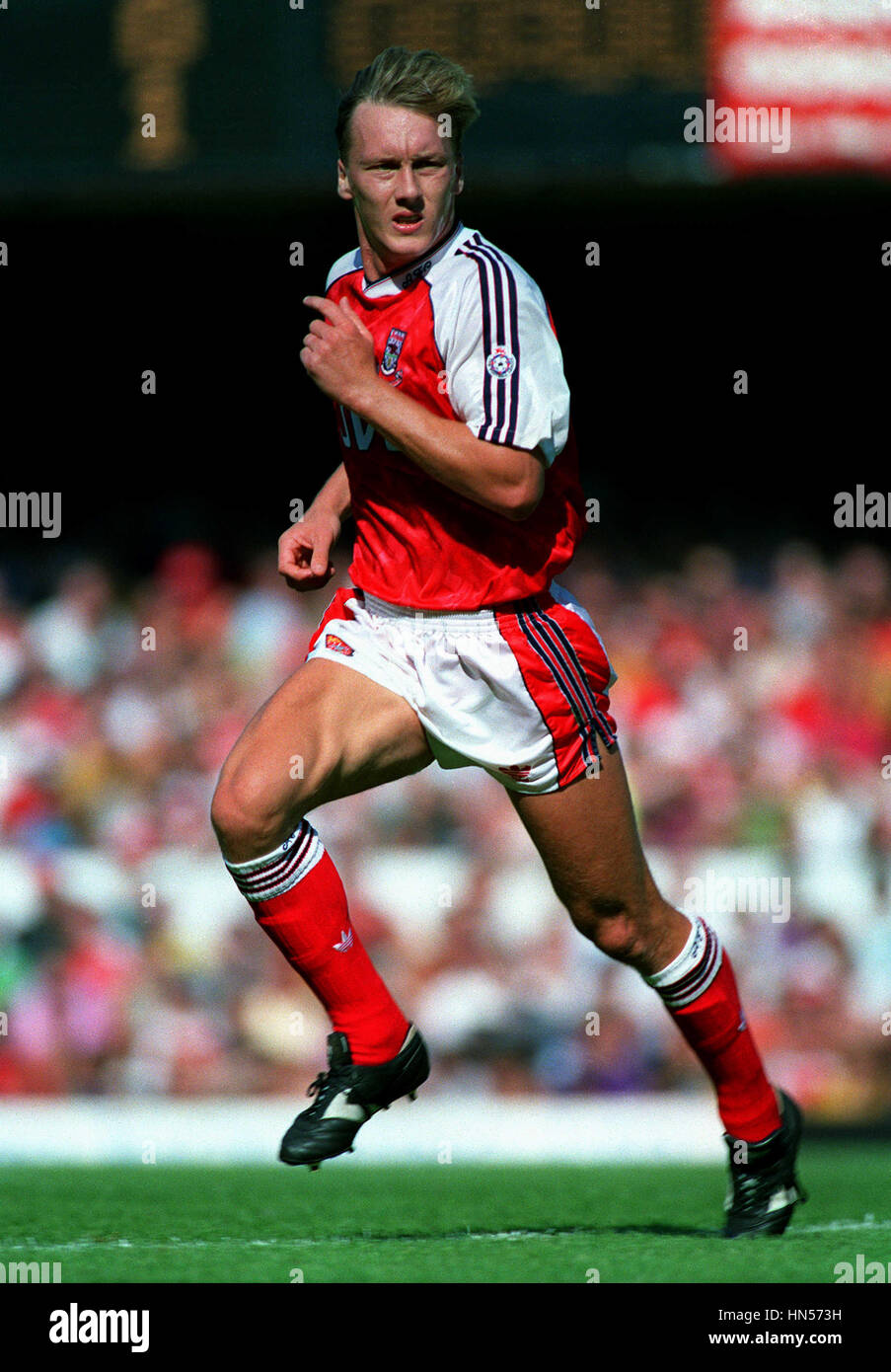 Lee dixon hi-res stock photography and images - Alamy