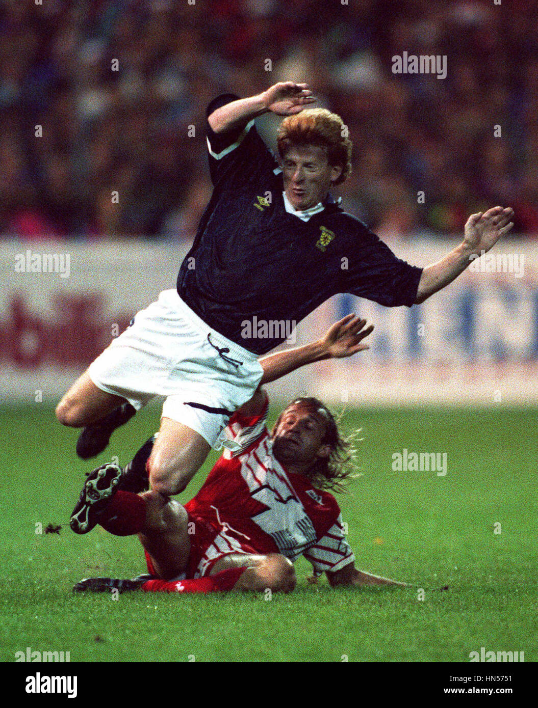 GORDON STRACHAN SCOTLAND & LEEDS UNITED FC 25 September 1991 Stock ...
