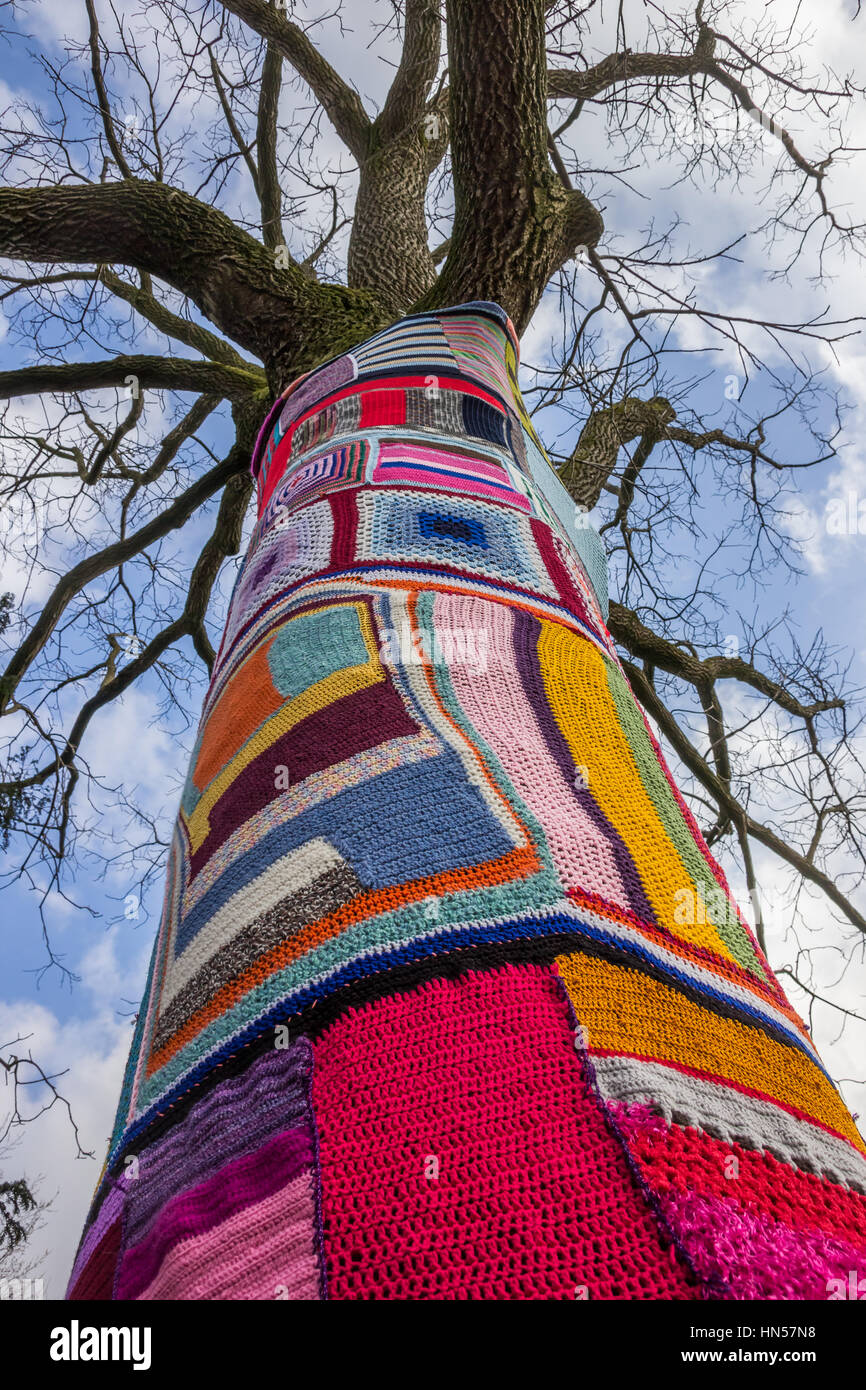 Dressed different hi-res stock photography and images - Alamy